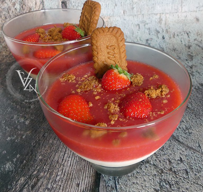 Verrines fromage blanc, coulis de fraises | Cuisine Voozenoo